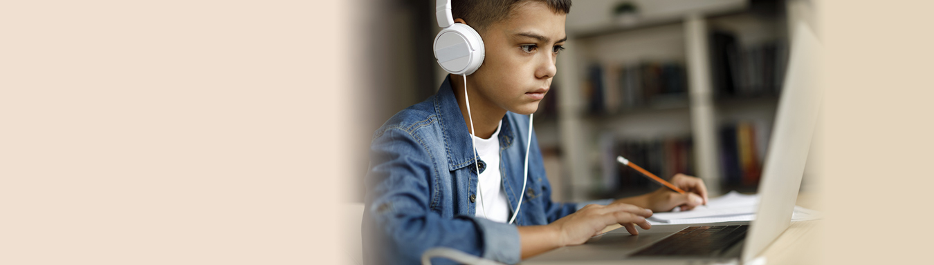 Develop Confident Readers with Read Live :: Read Naturally, Inc.